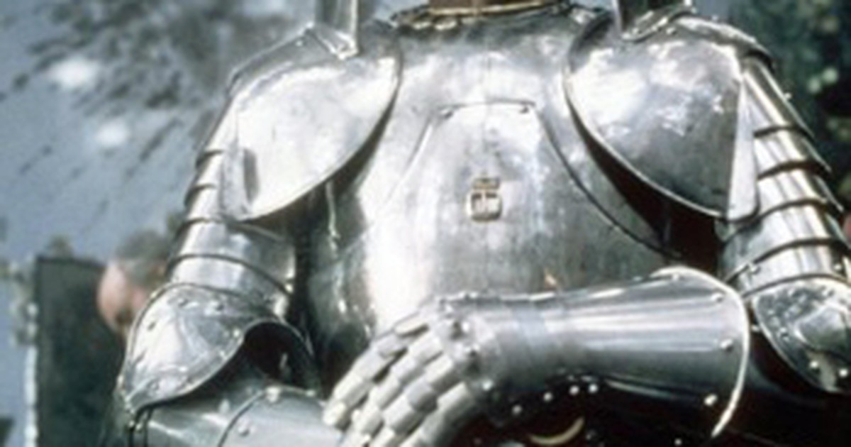 G1 - Nigel Terry, o Rei Arthur de 'Excalibur', morre aos 69 anos ...