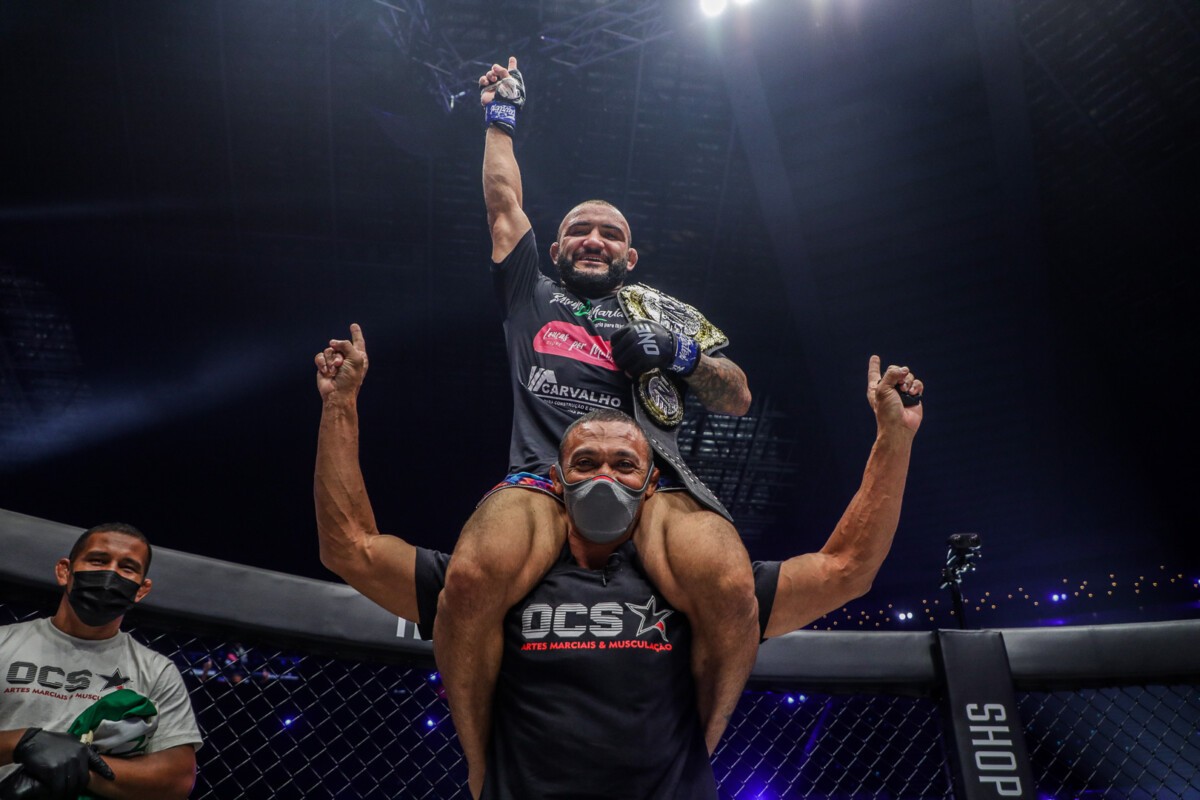 ONE: John Lineker admite estilo "cauteloso" para defesa do cinturão ...