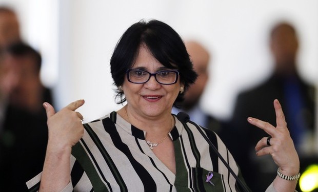 Página 120 | Bela Megale - O Globo