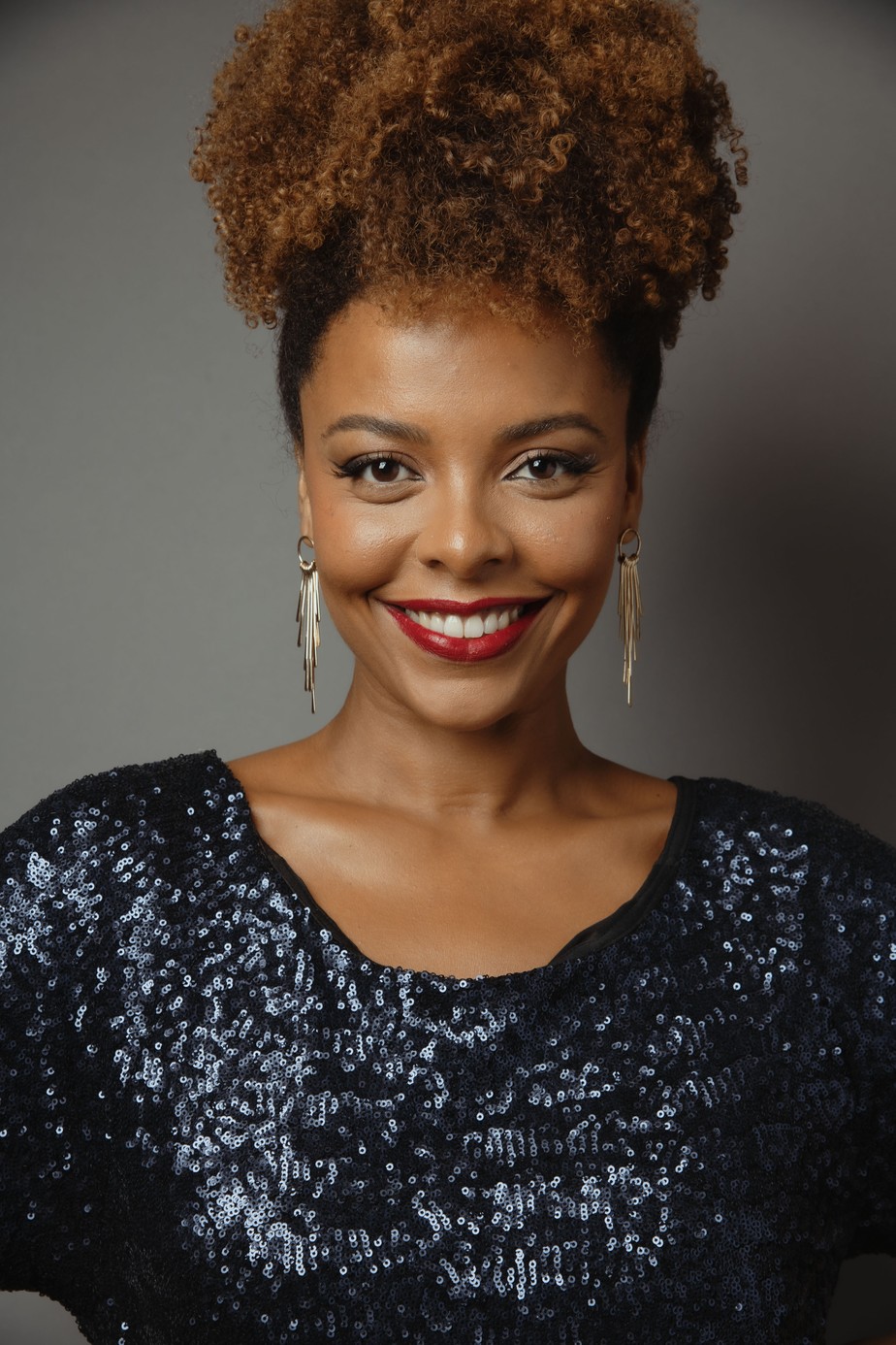 Presente em 'Falas negras', atriz Tulanih estará em nova série da Netflix