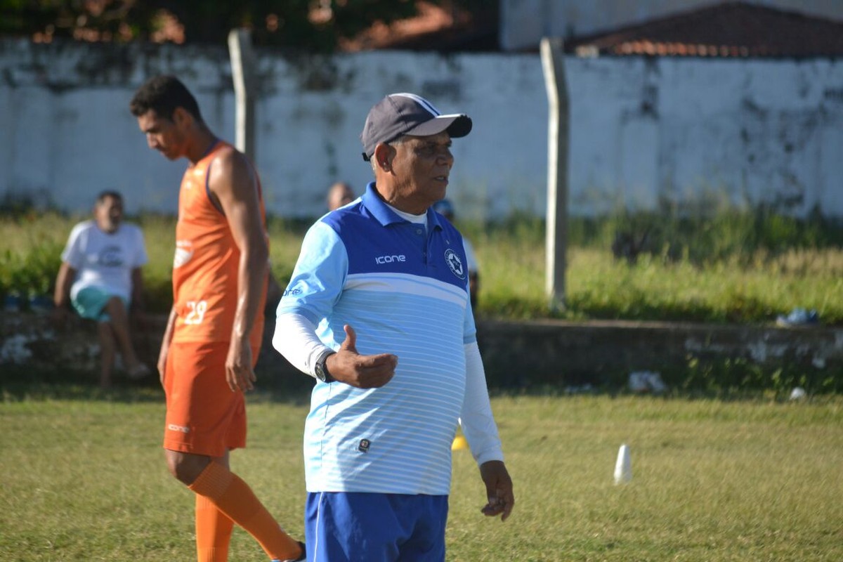Lancuna não abandona formação com três atacantes no Rei Pelé: "Temos ...