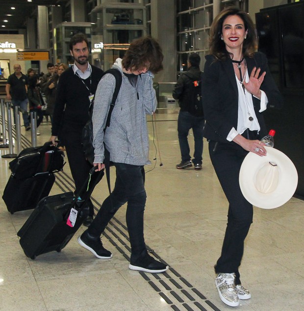 Luciana Gimenez viaja com primogênito para ver show de ex Mick Jagger ...
