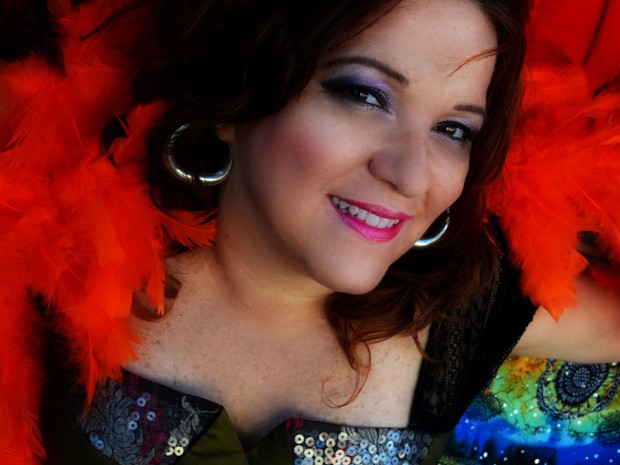 G1 - Nena Queiroga comemora 30 anos de carreira com gravação de DVD ...