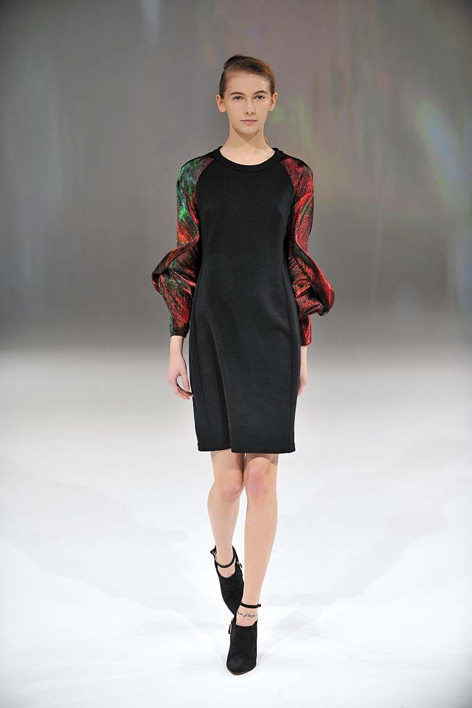 Hussein Chalayan | Paris | Inverno 2014 | Desfiles | Vogue