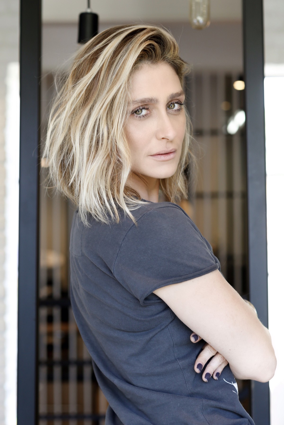 Amora Mautner dá repaginada no visual; veja | Celebridades | vogue