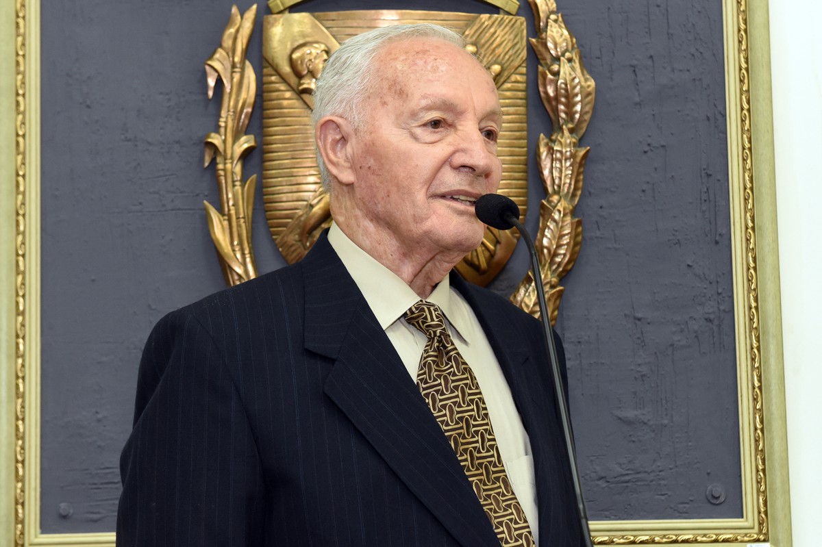 Aos 92 anos, morre maestro Umberto Cantoni, criador do núcleo de ...