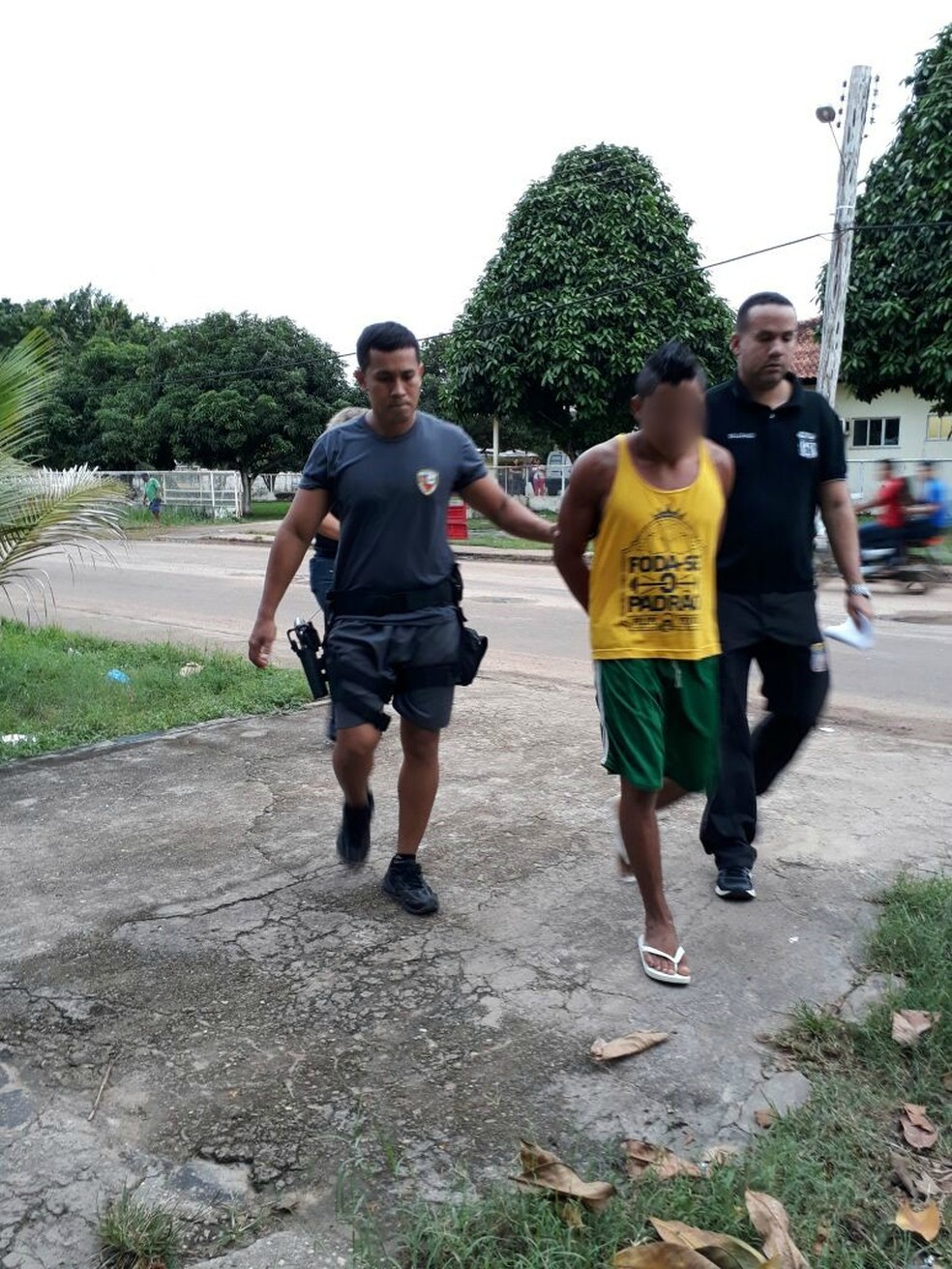 Jovem é preso suspeito de agredir homem com golpes de martelo, no AM ...