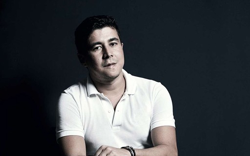 Conheça BJay, o anfitrião do samba no Rio de Janeiro - GQ | Poder