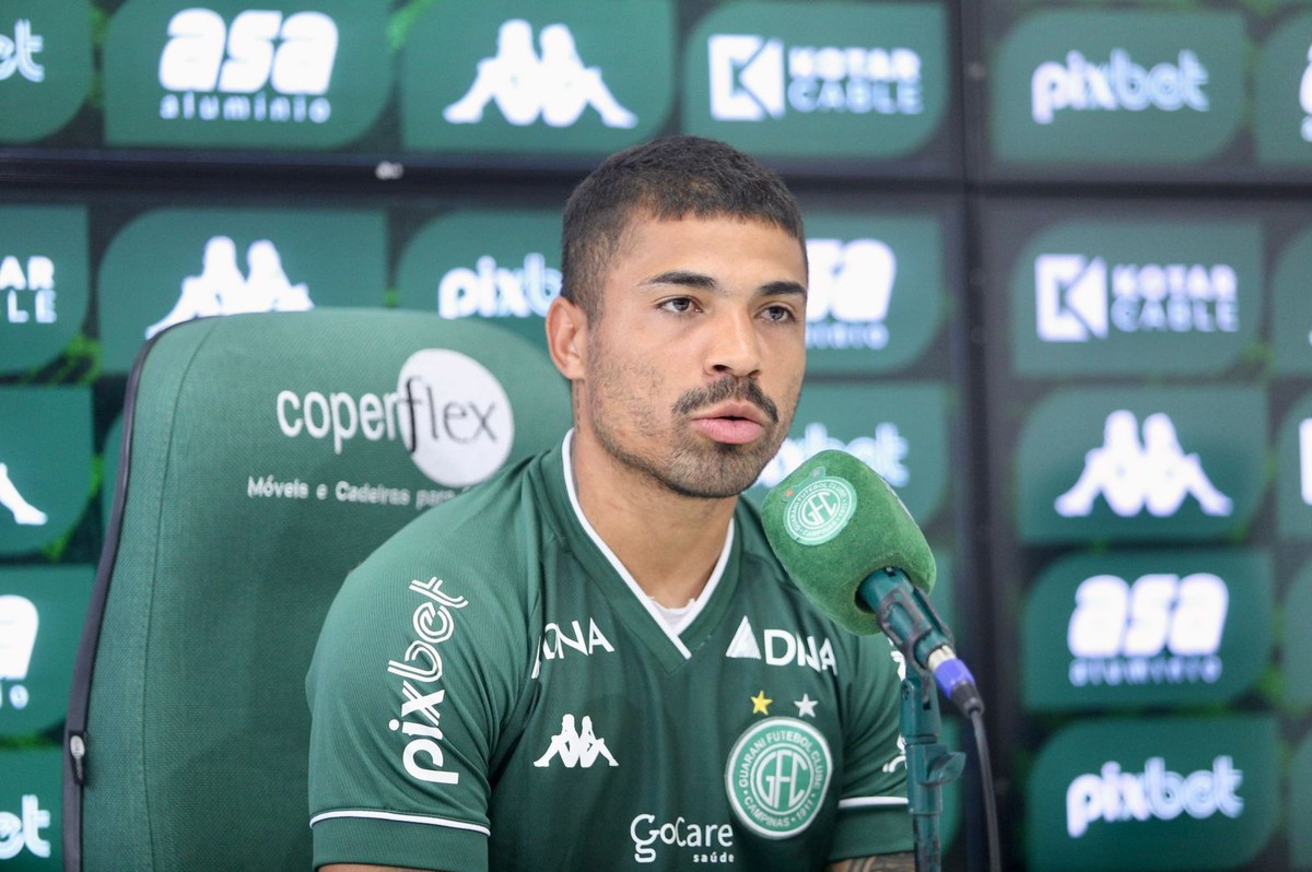 Marcinho é apresentado no Guarani e passa "credenciais" à torcida ...
