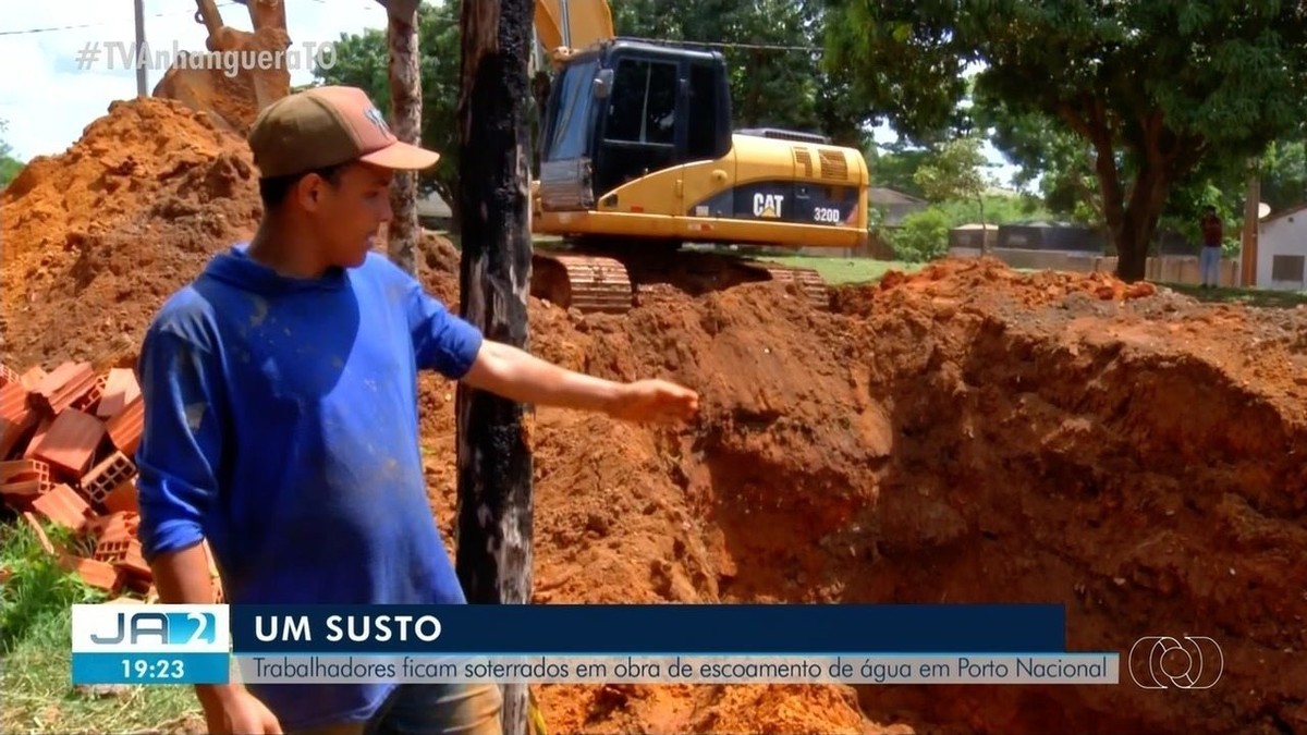Operador de máquina relata momento de desespero durante desmoronamento ...