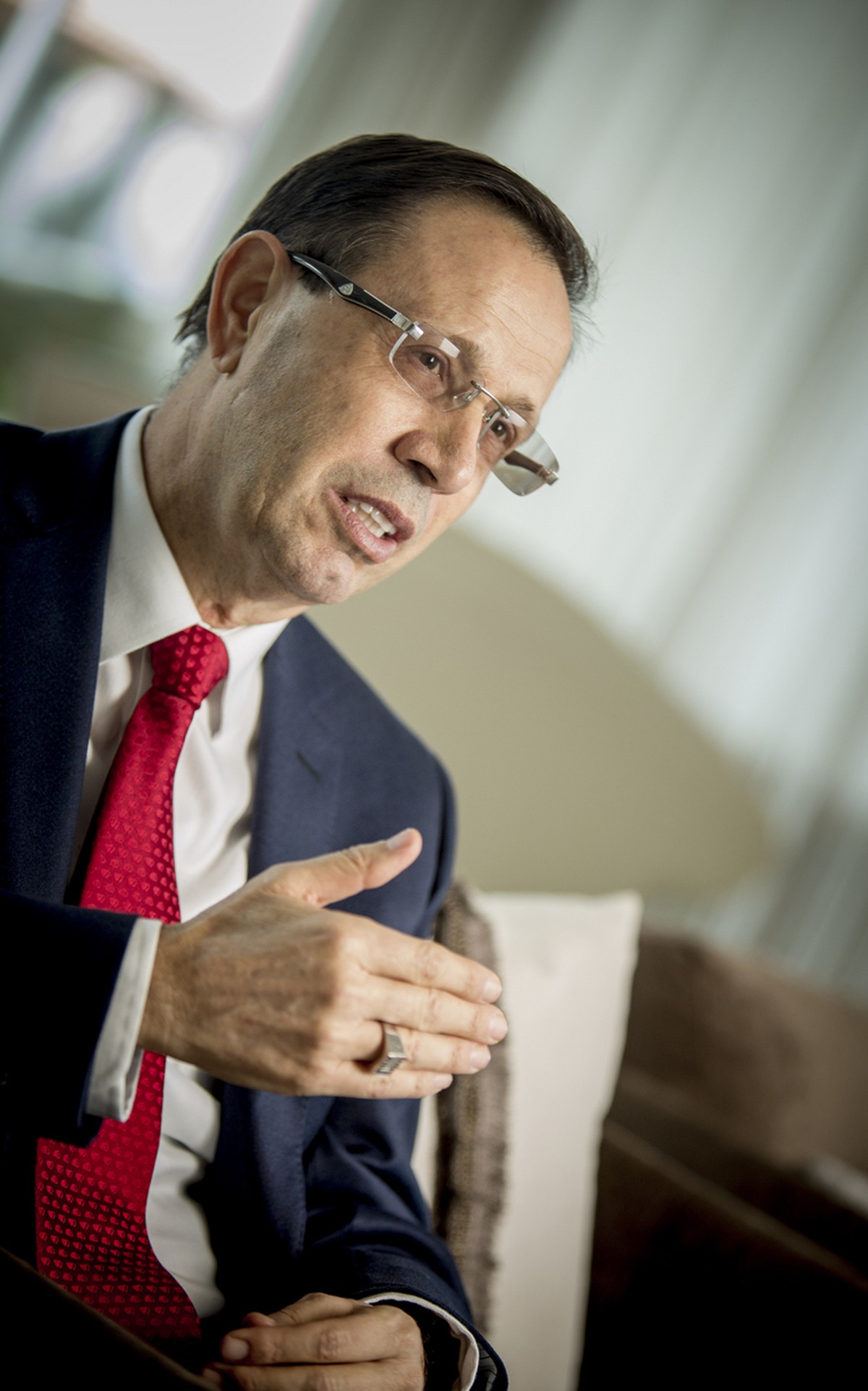 Em ofício enviado à CPI da Covid, Carlos Wizard pede para fazer ...