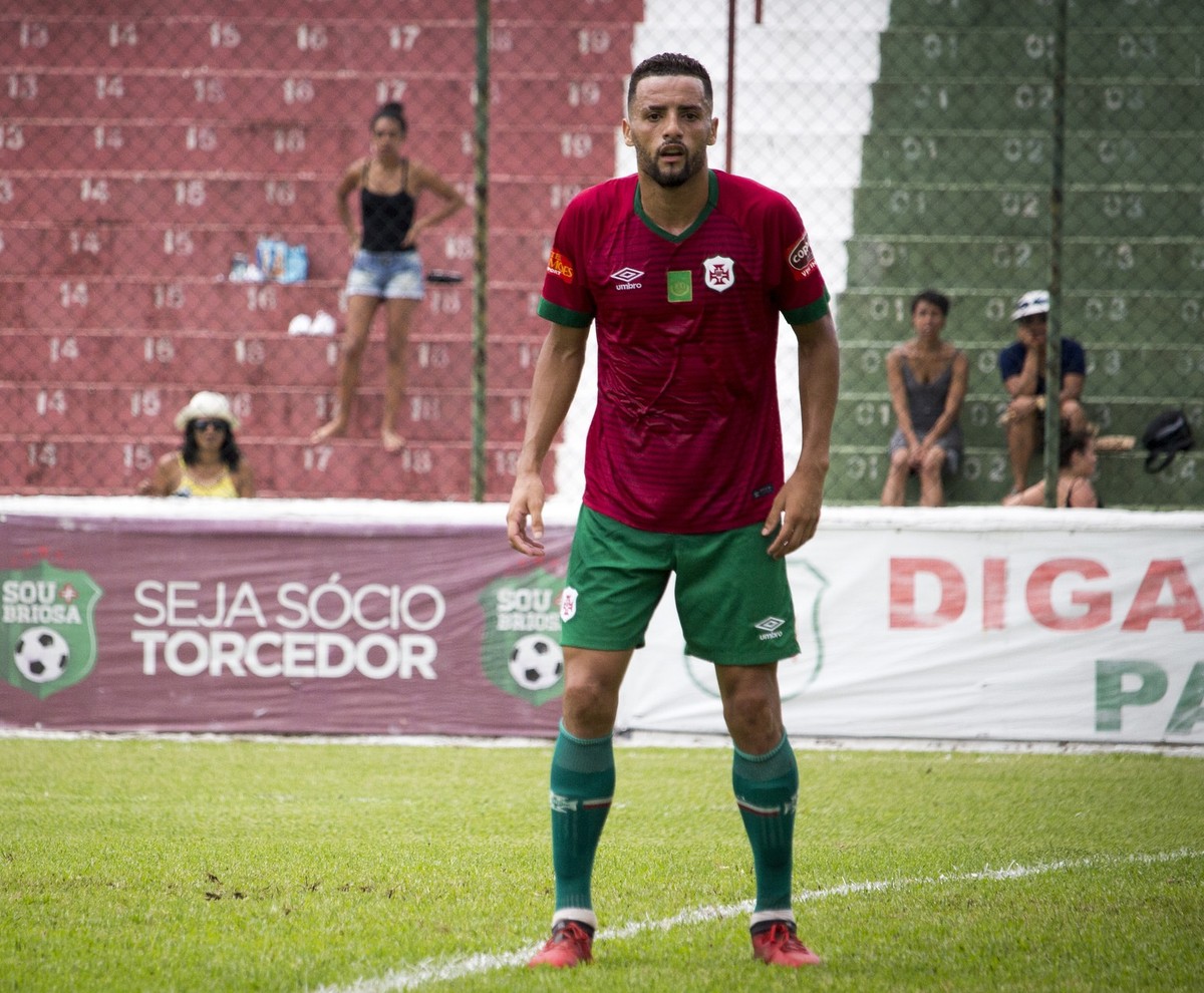 Anderson Magrão comemora boa fase e mira acesso com a Portuguesa ...