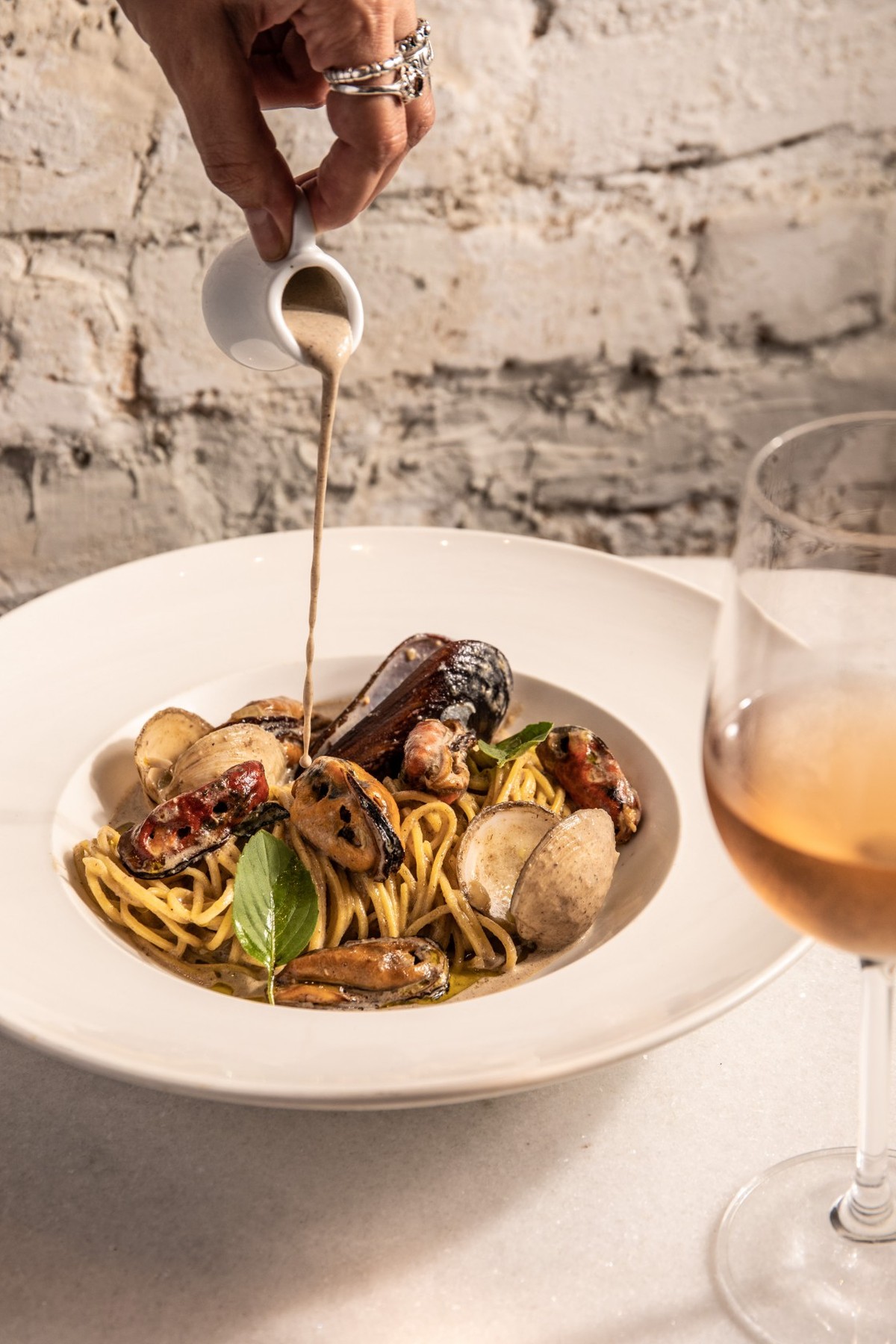 Crítica: Salí, o restaurante que oferece um mar de sabores