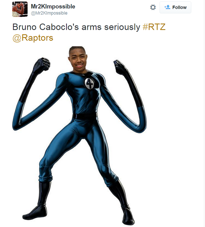 Caboclo levanta torcida dos Raptors com enterrada e vira "Homem-Elástico"