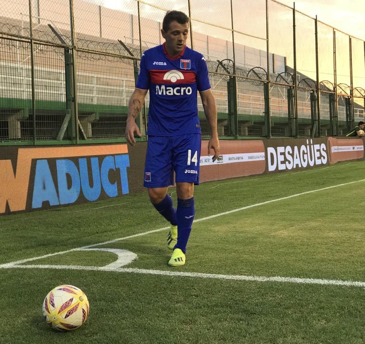 Depois de dois anos, Montillo volta a marcar e comemora: "Muito feliz ...