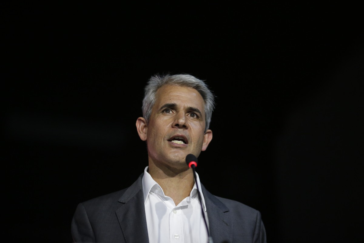 Partido Novo lança cientista político Felipe d'Ávila como pré-candidato ...