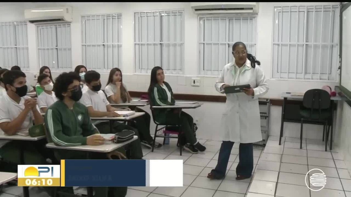 Dia do Professor: paixão pela profissão atravessa gerações e passa de ...