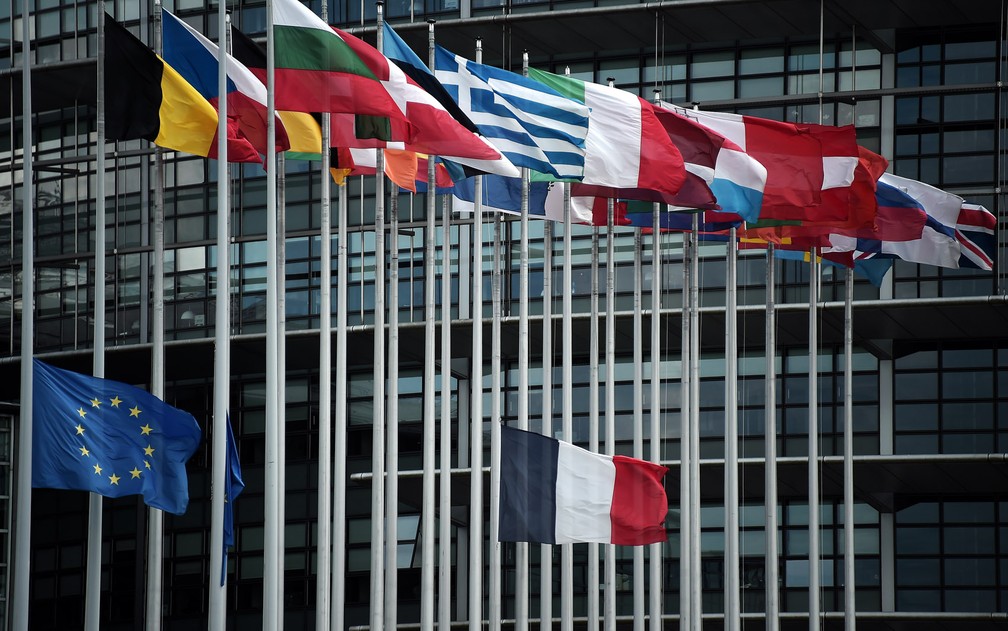 Alemanha pede à França que ceda à União Europeia seu posto no Conselho ...