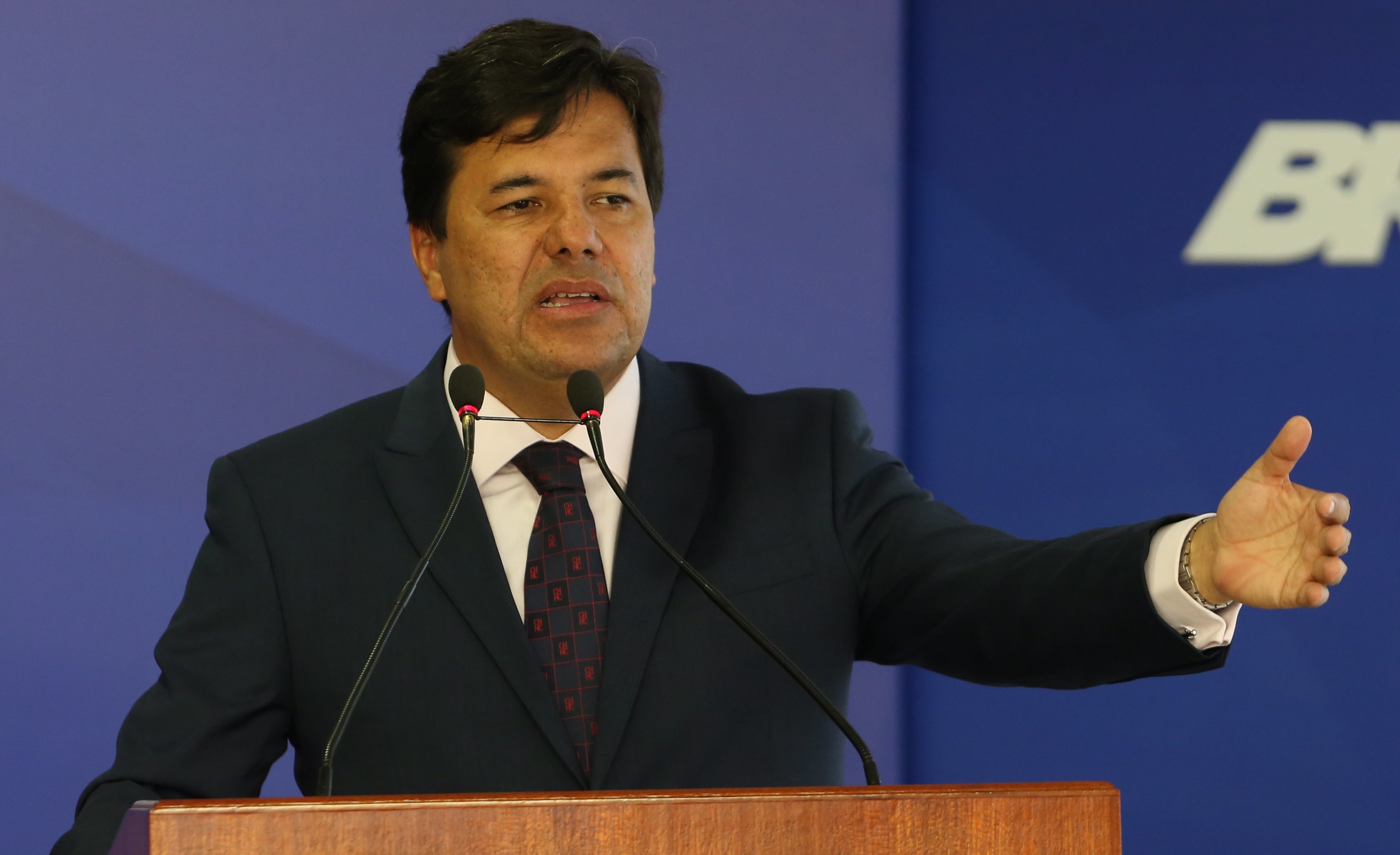 O que tem a dizer o ministro da Educação sobre ações da PF na UFMG e na ...