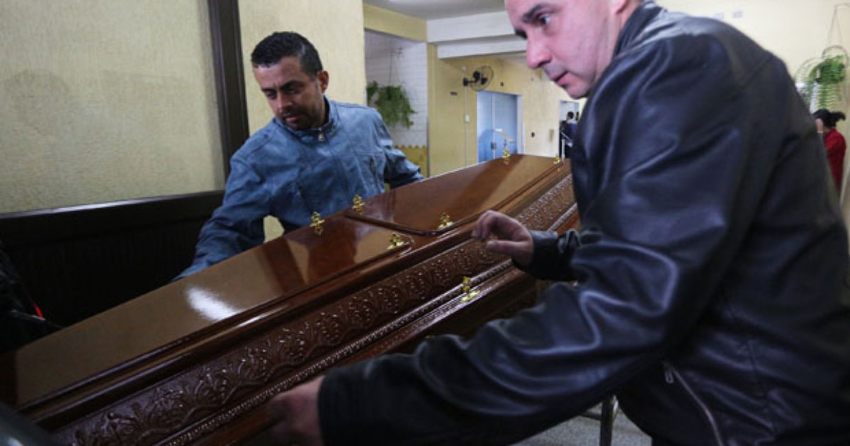 G1 - Corpo de Fausto Fanti, do 'Hermes & Renato', é velado em SP ...