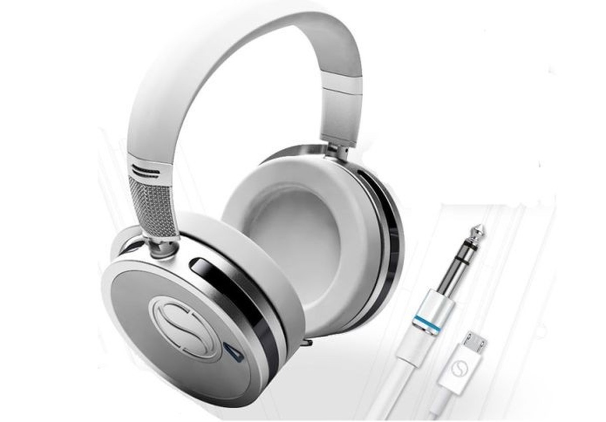 Fone high-tech tem seis microfones, câmera HD e bateria que dura 18 ...