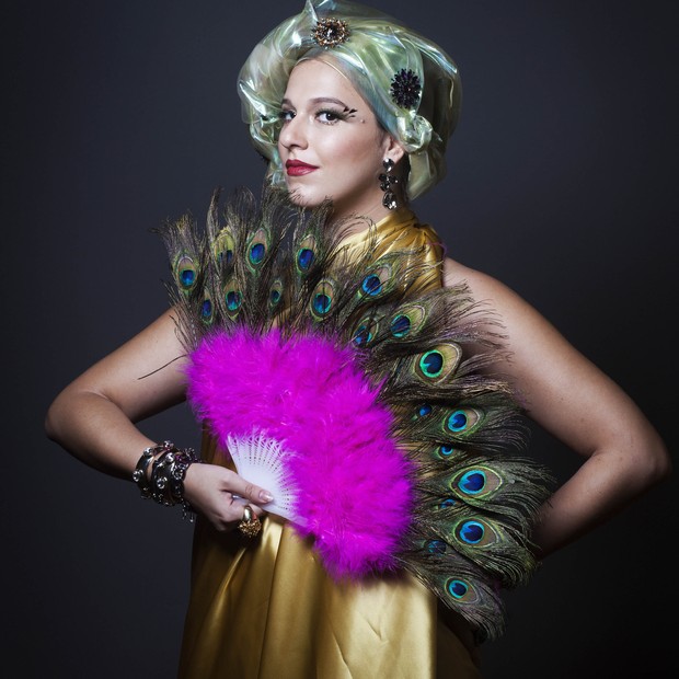 Neta de Dorival Caymmi, Alice apresenta músicas do seu novo CD - ÉPOCA ...