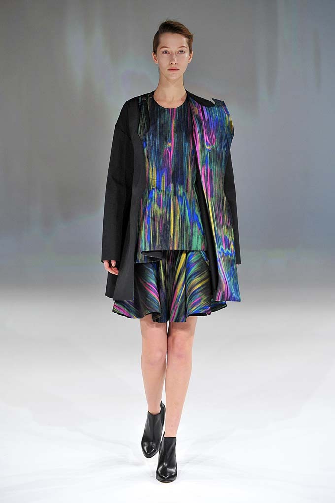 Hussein Chalayan | Paris | Inverno 2014 | Desfiles | Vogue