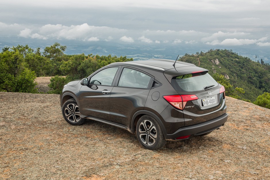 Comparativo: Honda HR-V x Jeep Renegade | Testes | autoesporte