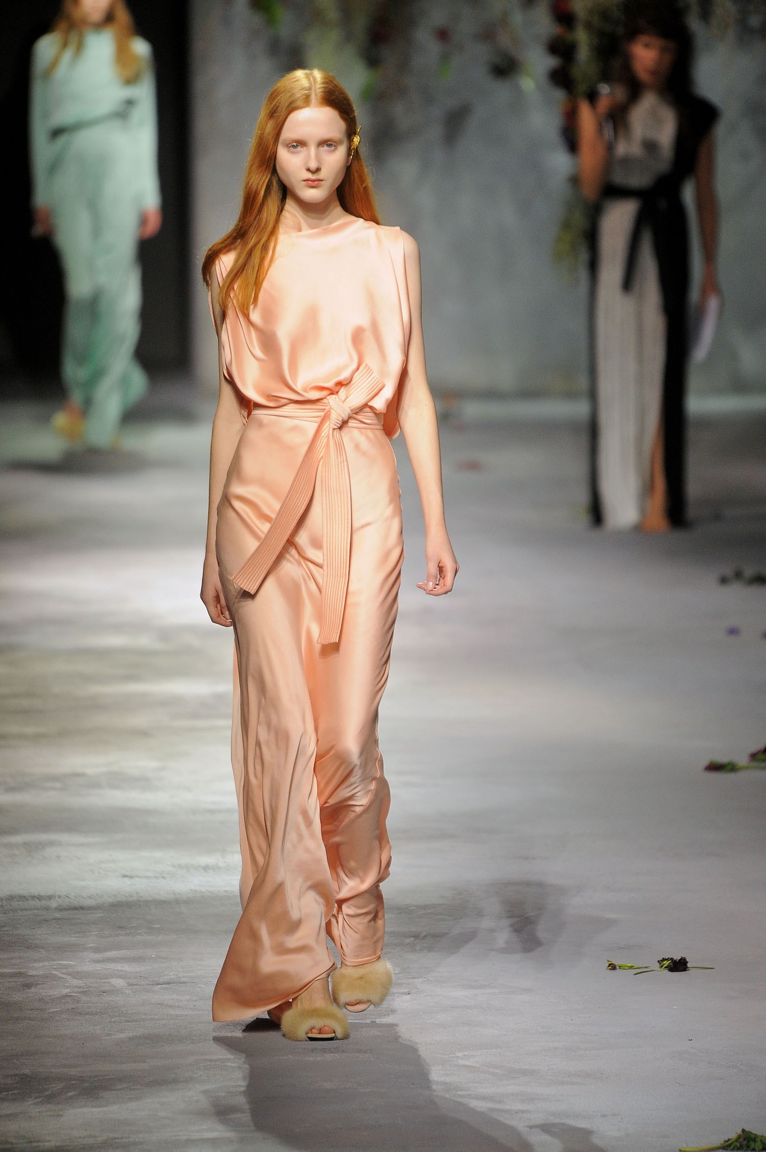 Vionnet | Paris | Inverno 2016 | Desfiles | Vogue