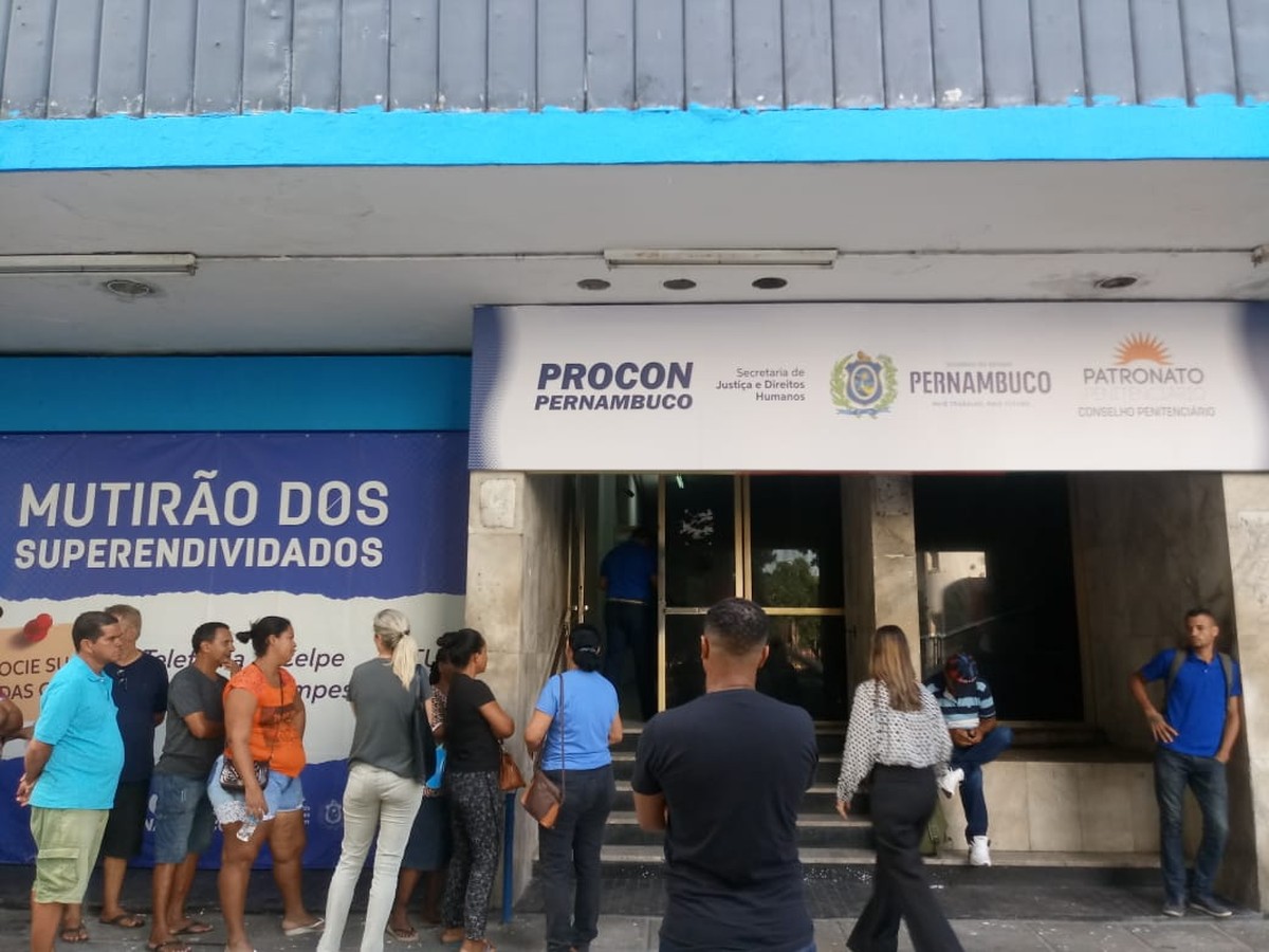 Procon realiza mutirão para negociação de dívidas no Recife ...