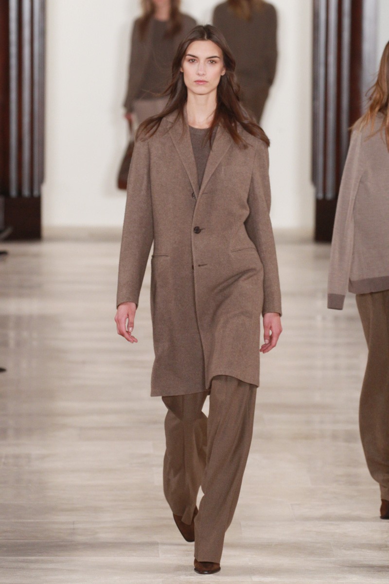 Ralph Lauren divide seu inverno entre roupas casuais e de festa ...