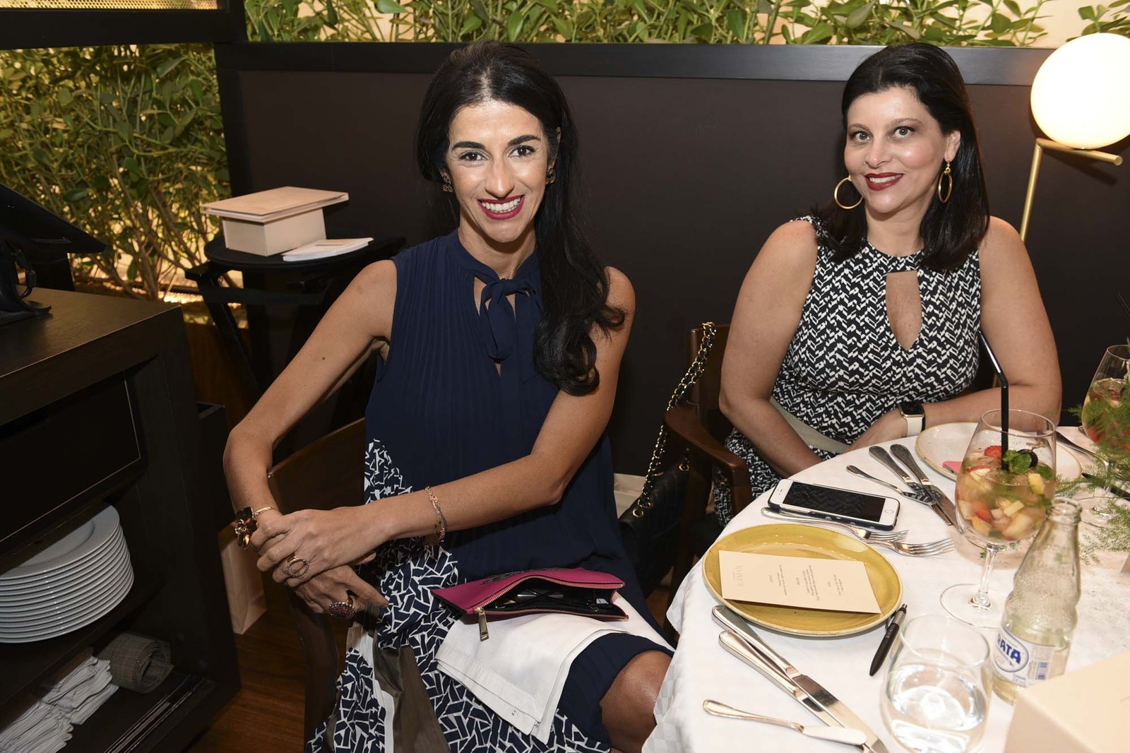 Alexandre Birman arma almoço para lançar resort 2017 | Lifestyle | Vogue