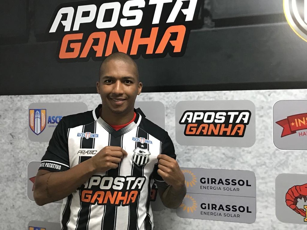 Danilo Pires é apresentado no Central: "Objetivo é ser campeão" | central | ge