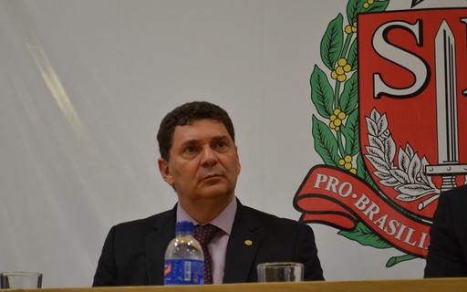 Organizações de direitos humanos repudiam chefe da Polícia Civil de SP ...