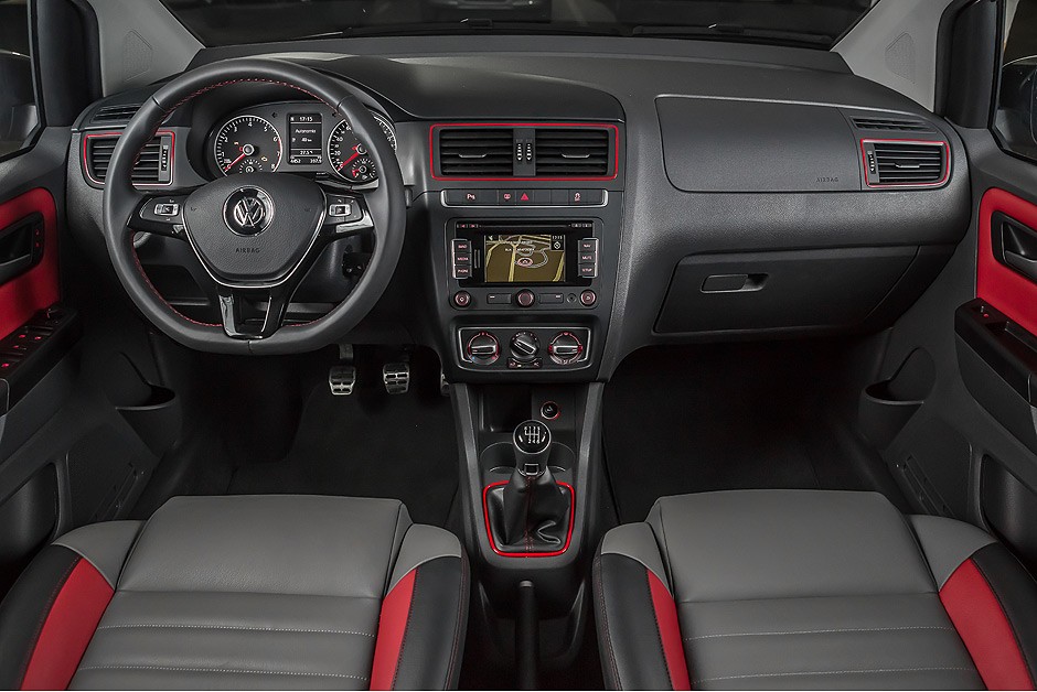 Avaliação: Volkswagen Fox Pepper 1.6 | Testes | autoesporte