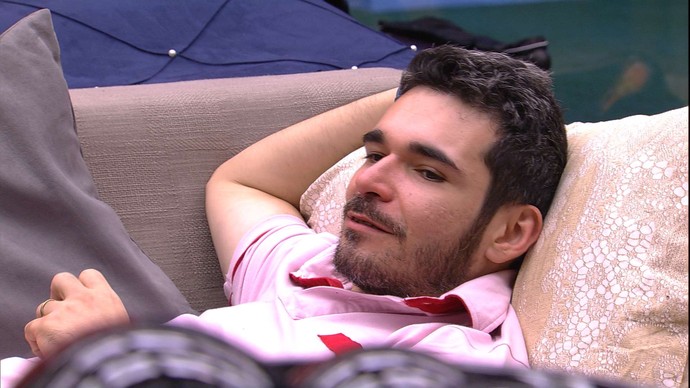 Líder Alan fala sobre bebida com Laércio: 'Dou uma choradinha ...