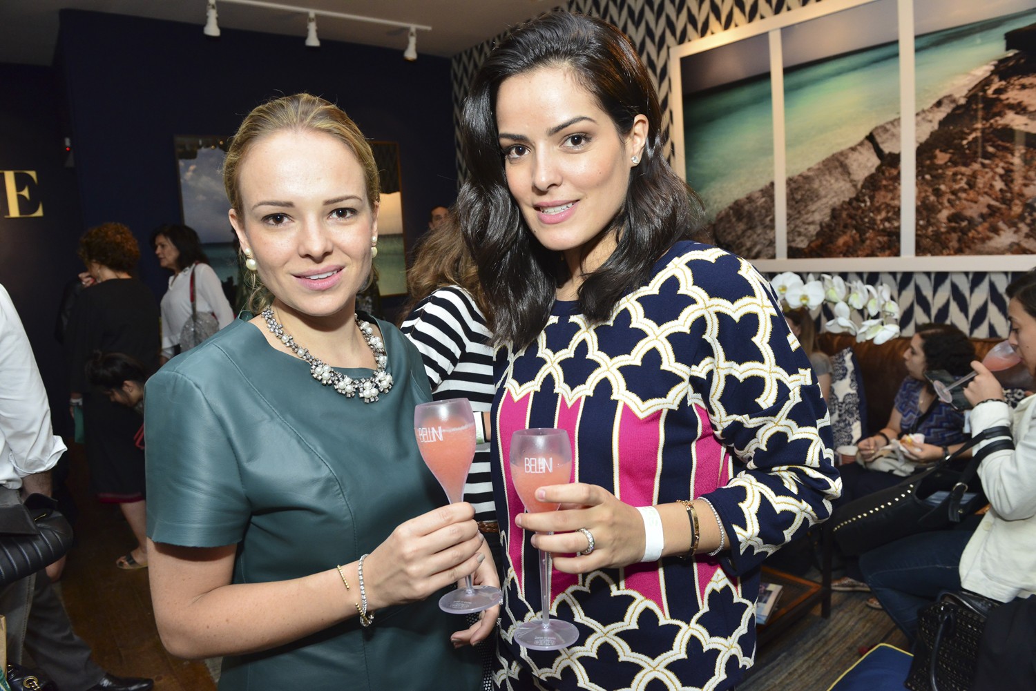 Por dentro do lounge da Vogue no quarto dia de SPFW | Lifestyle | Vogue