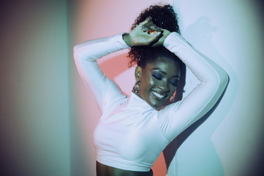 Erika Januza fala sobre sonho de ser rainha de bateria: 'Sei esperar a ...