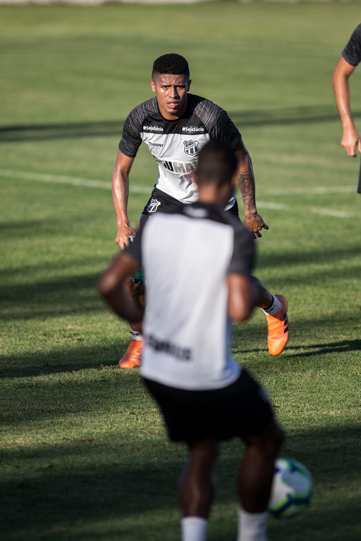 Bergson e Charles já devem voltar a treinar com bola no Vovô nesta ...