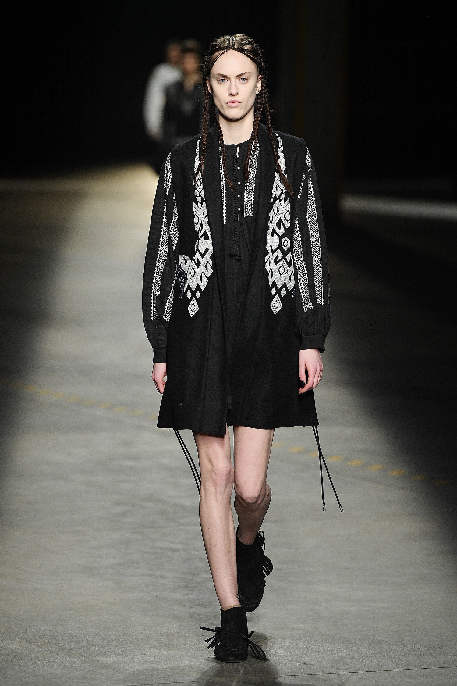 Diesel Black Gold mostra coleção feminina na semana de moda de Milão ...