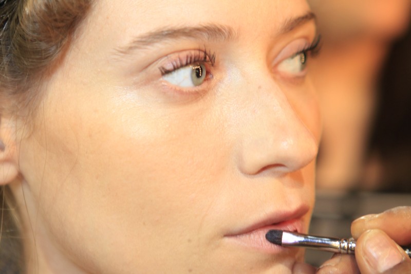 Para não errar mais: aprenda a fazer uma boca vermelha perfeita ...