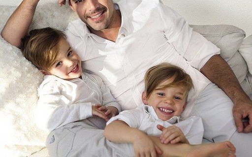 Ricky Martin conta que conversa todos os dias com os filhos sobre ...