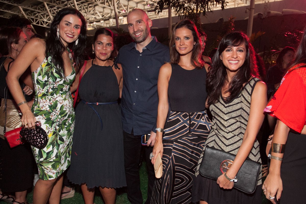 Um giro pela festa de abertura do Veste Rio | Lifestyle | Vogue