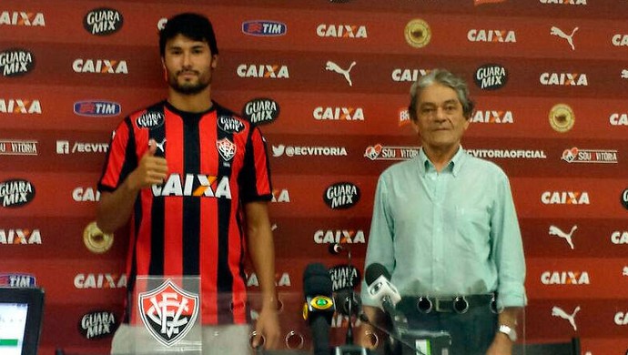 Apresentado, Pedro Ken relata drama familiar e compara 2015 com 2012