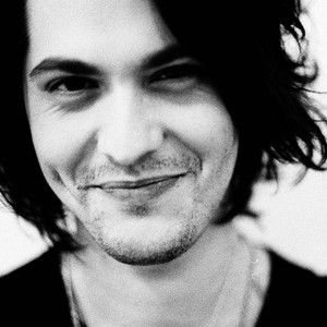 Filipe Catto lança DVD e canta Maysa e Nelson Cavaquinho - ÉPOCA | Cultura