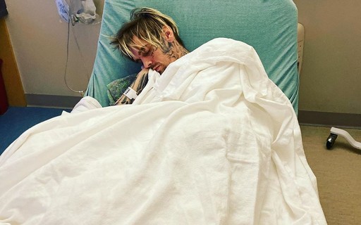 Aaron Carter é levado ao hospital por perda excessiva de peso - Quem ...