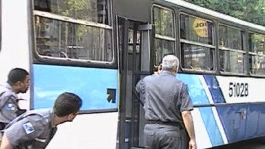 Há quase 20 anos, sequestro do ônibus 174 teve desfecho trágico no Rio ...