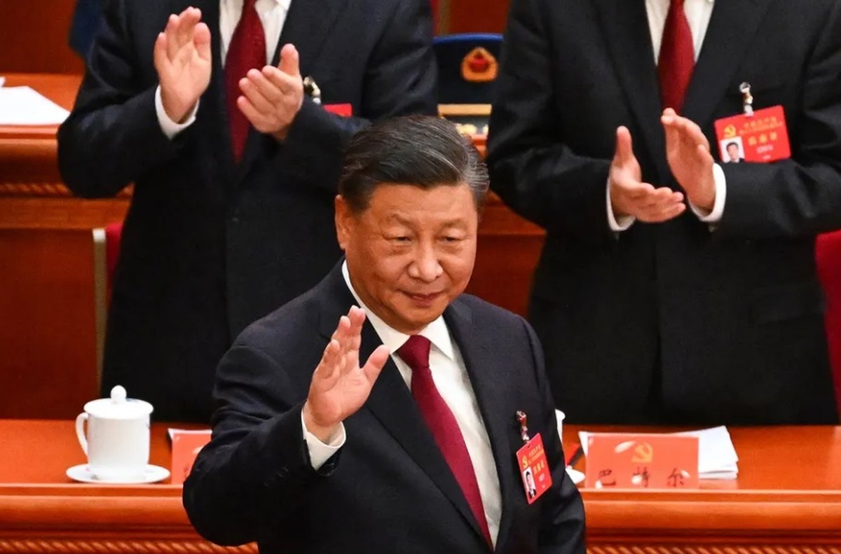 Xi Jinping é eleito para um terceiro mandato inédito como presidente da ...
