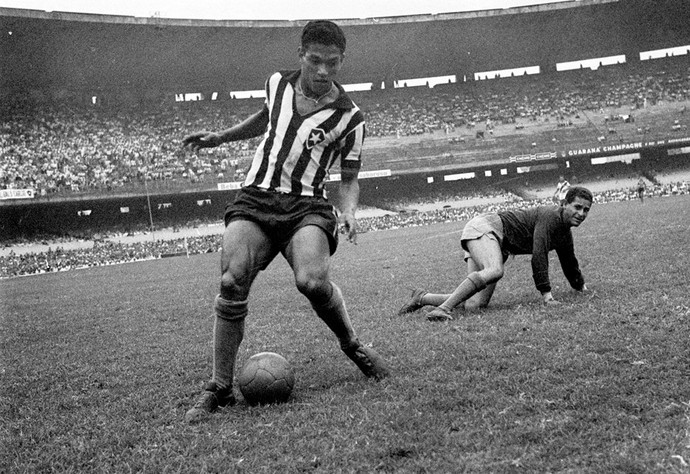 Opinião: Os encantos de Garrincha e craques do passado por Paulo Moraes