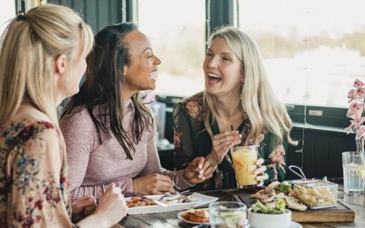 5 hábitos de conversa que podem melhorar suas relações - Época Negócios ...